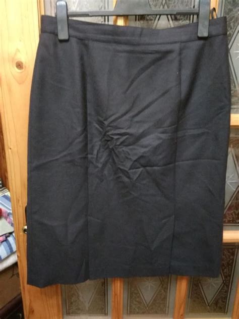 Спідниця — ціна 85 грн у каталозі Міді спідниці Купити жіночі речі за доступною ціною на Шафі