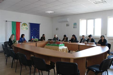 Информационна кампания на ОИЦ Монтана за представяне на възможностите пред местните общности