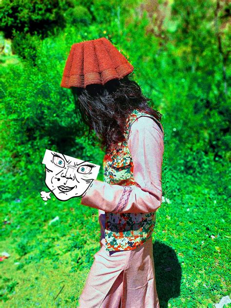 منځکوال ګلان Khost