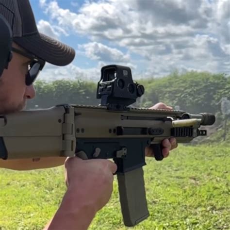The Pewstop Compact Single Slot M Lok Handstop True North Concepts