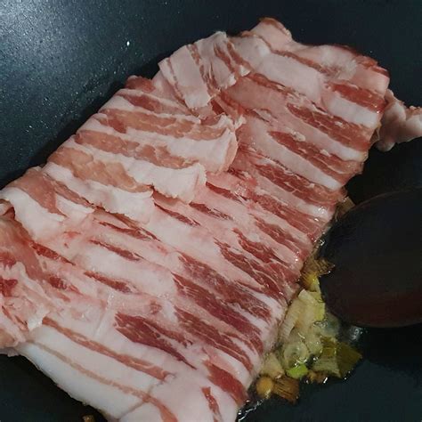 Thin Sliced Pork Belly Rice Bowl Recipe The Moon World