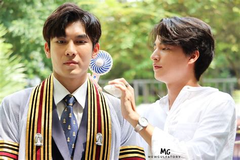 Chulalongkorn University Uniform