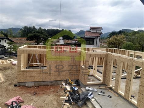 골조패널 벽체 조립 현장갤러리 목조주택전문 다우건업