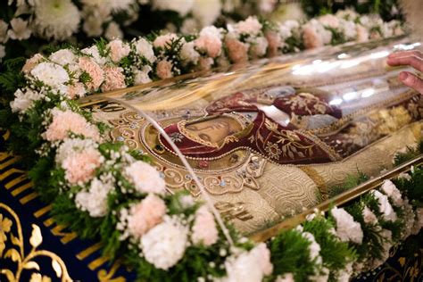 Православные верующие 28 августа празднуют Успение Пресвятой Богородицы