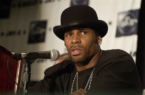 Rkelly Timeline Life Career And Sexual Assault Accusations Sitename Essence