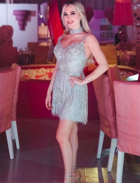 Empresaria E Influencer Así Es La Vida De Fernanda Gómez Esposa De