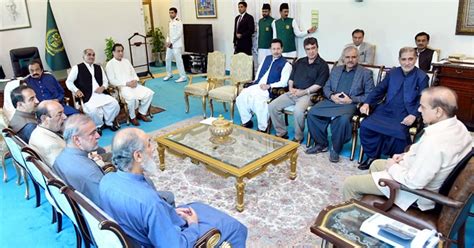 National News By Hamariweb مریم نواز نے داماد کی ڈیمانڈ پوری کرنے کا