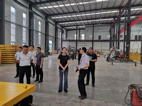 新闻中心 重庆艾博瑞威轨道交通设备有限公司：有轨观光小火车、齿轨观光列车、有轨电车、旅游轨道施工、旅游铁路施工