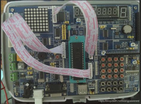 51单片机点亮led点阵双色点阵原理 Csdn博客