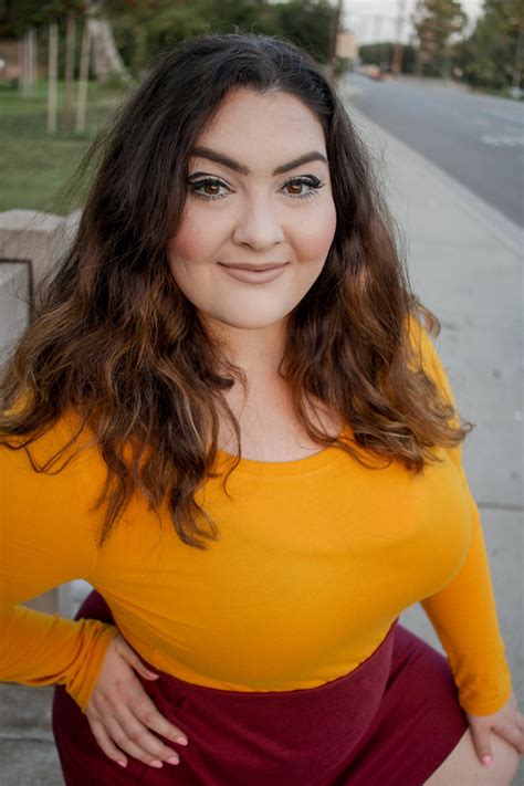 Mallories Photo Portfolio 1 Albums And 50 Photos Model Mayhem