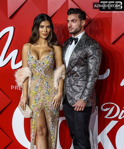 Ekin Su Culculoglu Nude Aznude