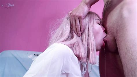 Sie Schluckt Bis Zum Letzten Tropfen Oral Creampie Tief In Den Hals Xhamster