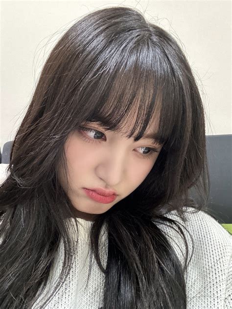 230326 Ive Liz Bubble Update R Liz