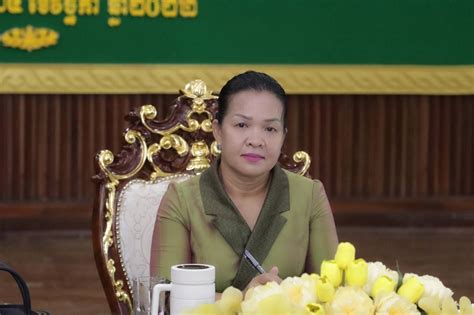 ថ្នាក់ដឹកនាំខេត្តកំពង់ឆ្នាំង បើកកិច្ចប្រជុំផ្សព្វផ្សាយសារាចរណែនាំ ស្ដីពីការបិទបញ្ជីចំណូល