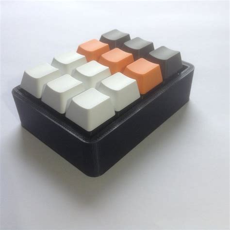 Graphically Programmable Arduino Shortcut Keypad
