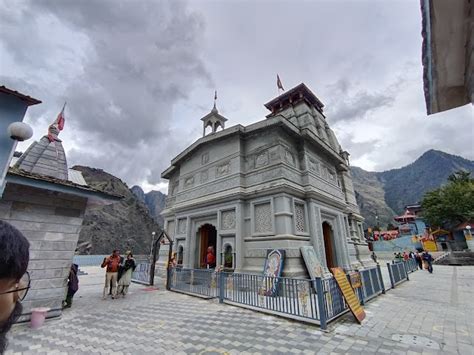 Narsingh Temple Joshimath Timing History And Photos