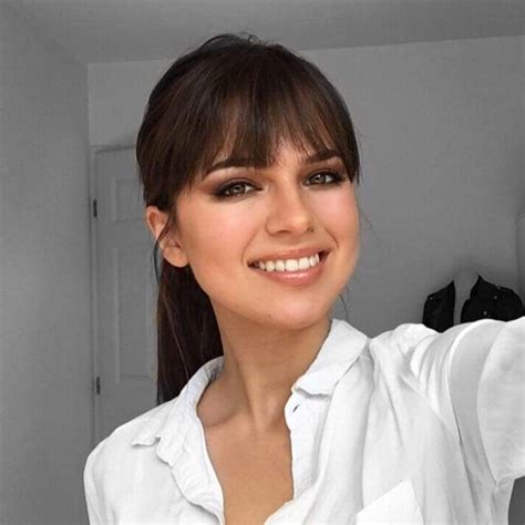 30 Ways To Style Brown Medium Hair Stunning Medium Length Hairstyles