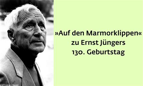 Sylvester Groth Liest Auf Den Marmorklippen