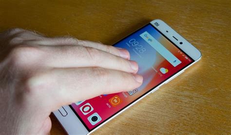 Как сделать скриншот на Ксиаоми длинный скрин на телефоне редми снимок экрана кнопками