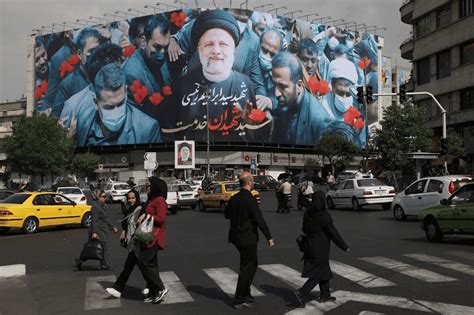 Saudi Fm Condoles Iranian Presidents Death Funeral Ceremonies Begin