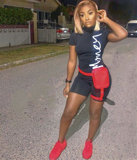 7 Baddie Gym Outfits Article
