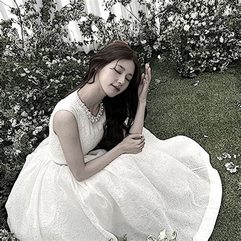 𝐒𝐇𝐘𝐂𝐈𝐒𝐈𝐄 di 2023 Gadis cantik Gadis Kecantikan