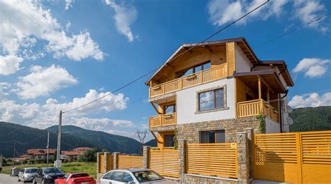 Вила бг Вили под наем къщи за гости и семейни хотели на планина