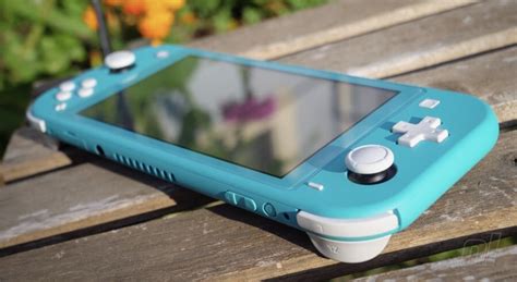 Random Handheld Specialist Creates Prototype Switch Lite OLED Mod Nintendo Life