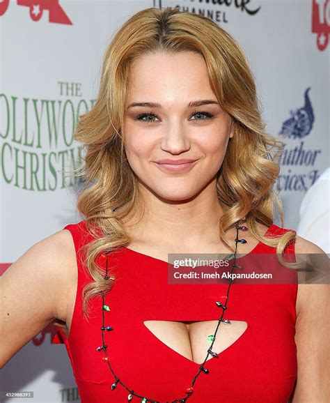 Actress Hunter King Attends The Hollywood Christmas Parade Benefiting News Photo Getty Images