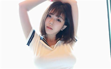 刘飞儿水手服写真电脑壁纸人物电脑壁纸 52图片网