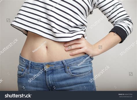 32 217 Naked abdomen 图片库存照片和矢量图 Shutterstock