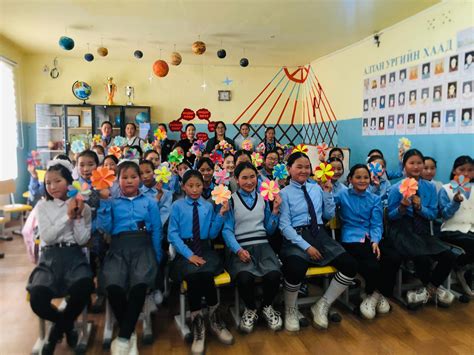 ОЛОН УЛСЫН ОХИДЫН ЭРХИЙГ ХАМГААЛАХ ӨДӨР Охидын зөвлөл маань Сумын ИТХ ын ажлын алба