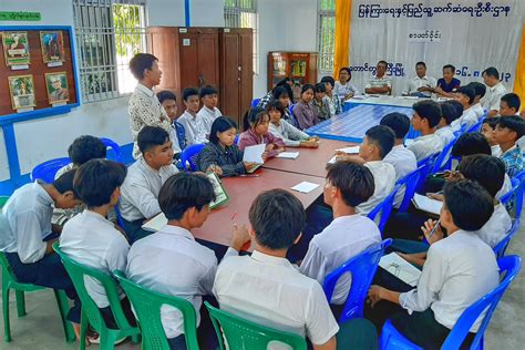 တောင်တွင်းကြီးမြို့နယ် ပြည်သူ့စာကြည့်တိုက်တွင် စာဖတ်ဝိုင်း ကျင်းပ Information And Public