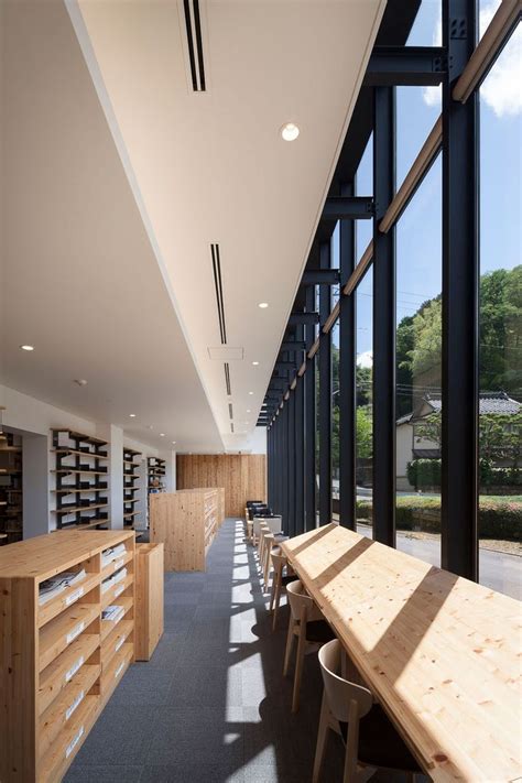 青木茂建築工房が改修を手掛けた、岡山の「真庭市立中央図書館」 真庭 建築 図書館建築