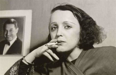 Едит Пиаф и смисълът на войната Бинар