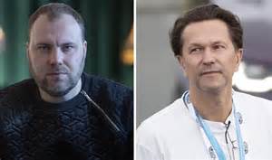 Suusad Ristis Reno Hekkonens Teatas Et Lahkus Õllesummeri