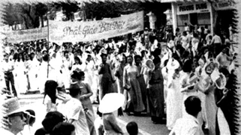 Pháp Nạn 1963 Lễ Rước Phật Đản Tại Huế And Những Biểu Ngữ Tranh đấu đầu