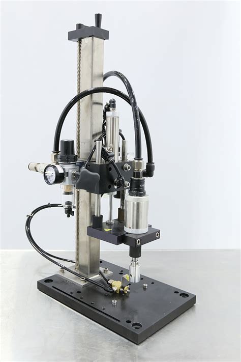 Kinex Capper Benchtop Capper Capplus Technologies