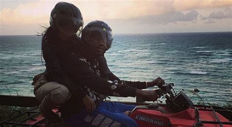 Nicki Minaj And Meek Mill Hint At Breakup Photos