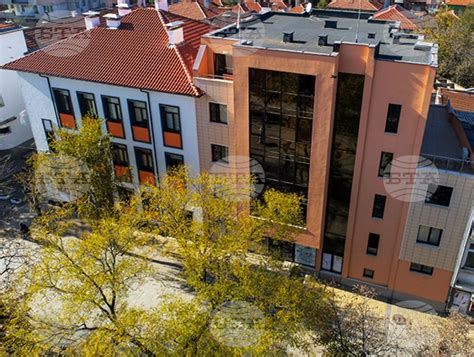 В Карнобат започна набирането на доброволци които да помагат при бедствия и аварии Утро