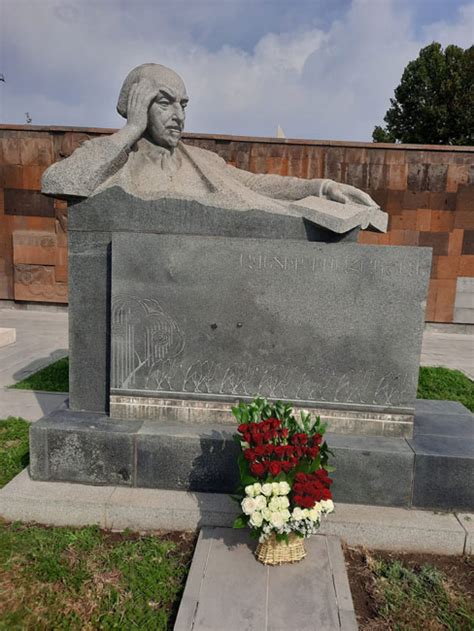 Ավ Իսահակյանի տուն թանգարան