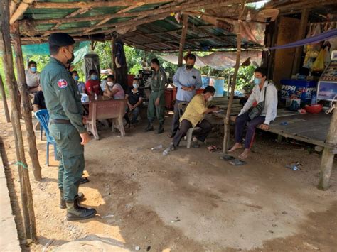 កម្លាំងប៉ុស្តិ៍នគរបាលរដ្ឋបាលសង្កាត់ស្ទឹងវែង បានសហការជាមួយអាជ្ញាធរភូមិ និងប្រធានក្រុម