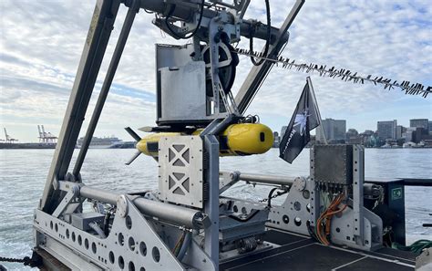 Launch And Recovery System Demonstrated For Towed Synthetic Aperture