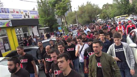 ՈւՂԻՂ․ Faf ի երթը Հայաստան Բոսնիա եւ Հերցեգովինա հանդիպումից առաջ Youtube