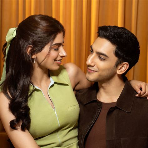 Sex Questions To Ask Your Partner Before Your First Time Vogue India