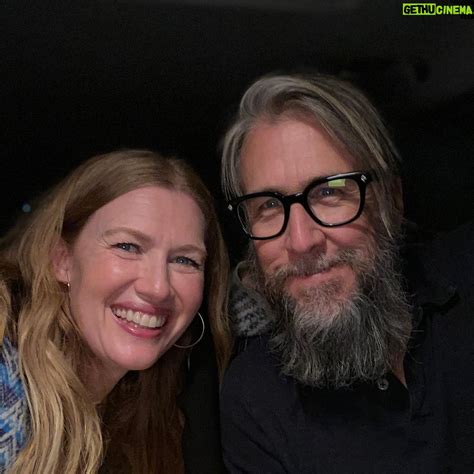 Mireille Enos Wiki Biography Age Gallery Spouse And More