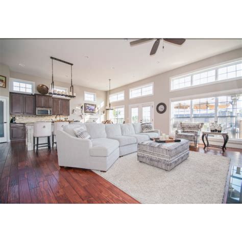 How To Clean Windows And Prevent Streaks Expert Tips House Cleaning