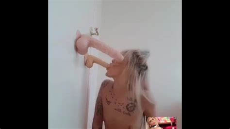 只有你和你的朋友公鸡小子营唯一的女孩tinytits Chav 1st Dp 只有你和你的朋友公鸡小子营唯一的女孩tinytits Chav 1st Dp