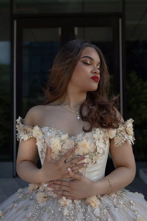 Sweet Sixteen Photographer Capturing The Magic Luna Photography