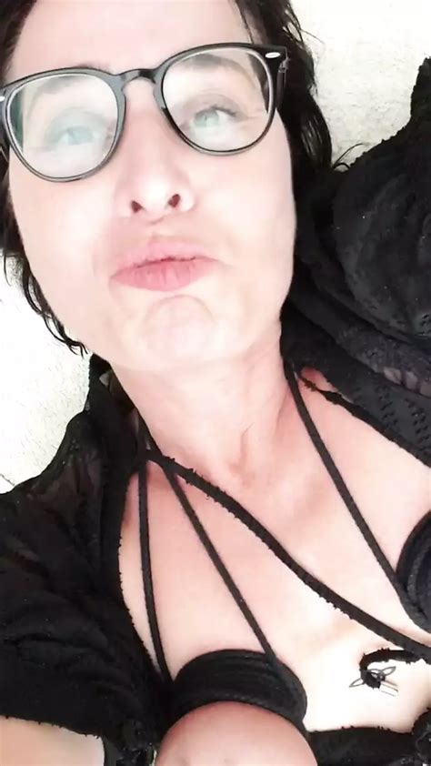 Milf Playing Outdoor With Lovense And Squirts A Lot Orgasm Control